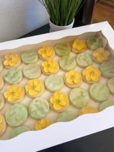 My 3 Easy Tips for How to Package Buttercream Sugar Cookies