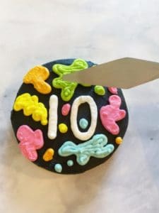 How to Make Fun Glow Party Cookies with Buttercream Icing